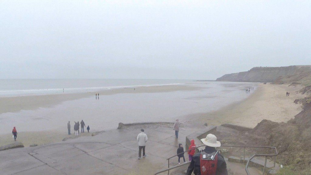 2015-03-08 Filey to Cayton Bay and back (in the rain) – saturnbull